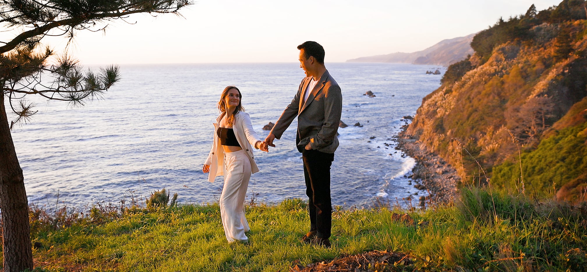 Emily & Sam / Big Sur Wind and Sea Estate Elopement Wedding - Baby Blue ...